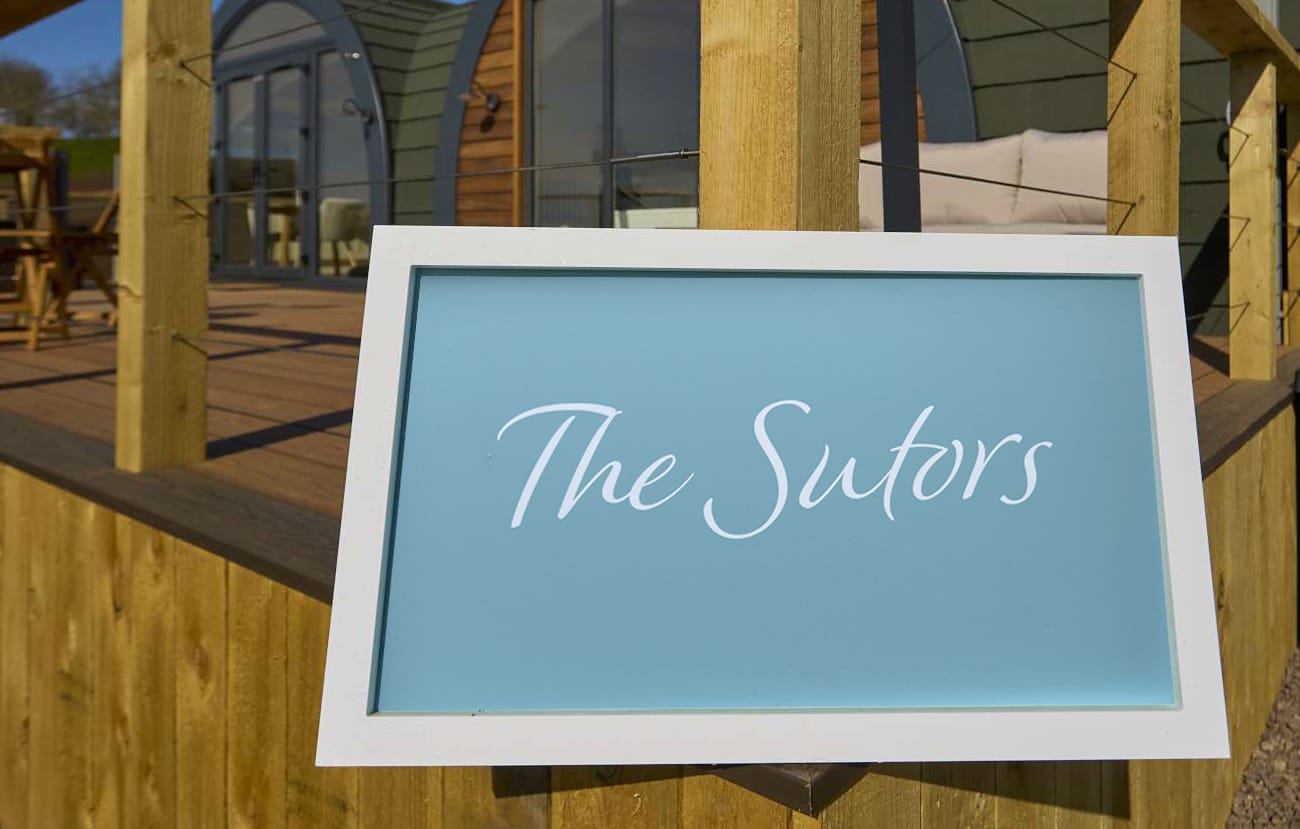 The Sutors - Luxury Highland Clifftop Cabins - Castlecraig